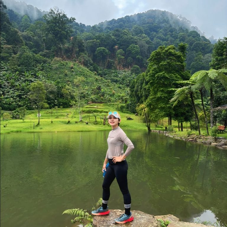 Paket Trekking Dusun Cisadon: Surga Tersembunyi di Sentul